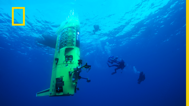 James Cameron Breaks Solo Dive Record - DEEPSEA CHALLENGE